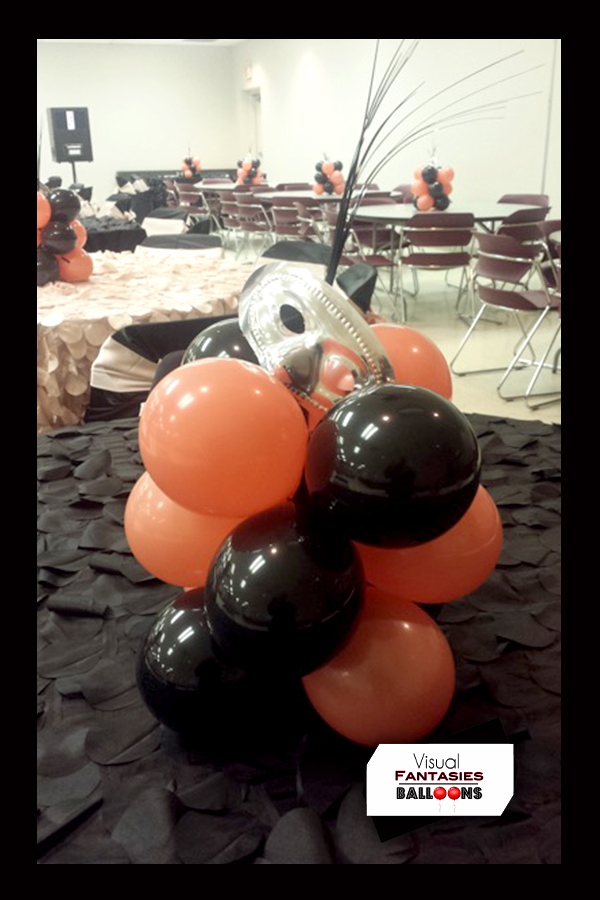 Balloon Centerpieces | Visual Fantasies Balloons